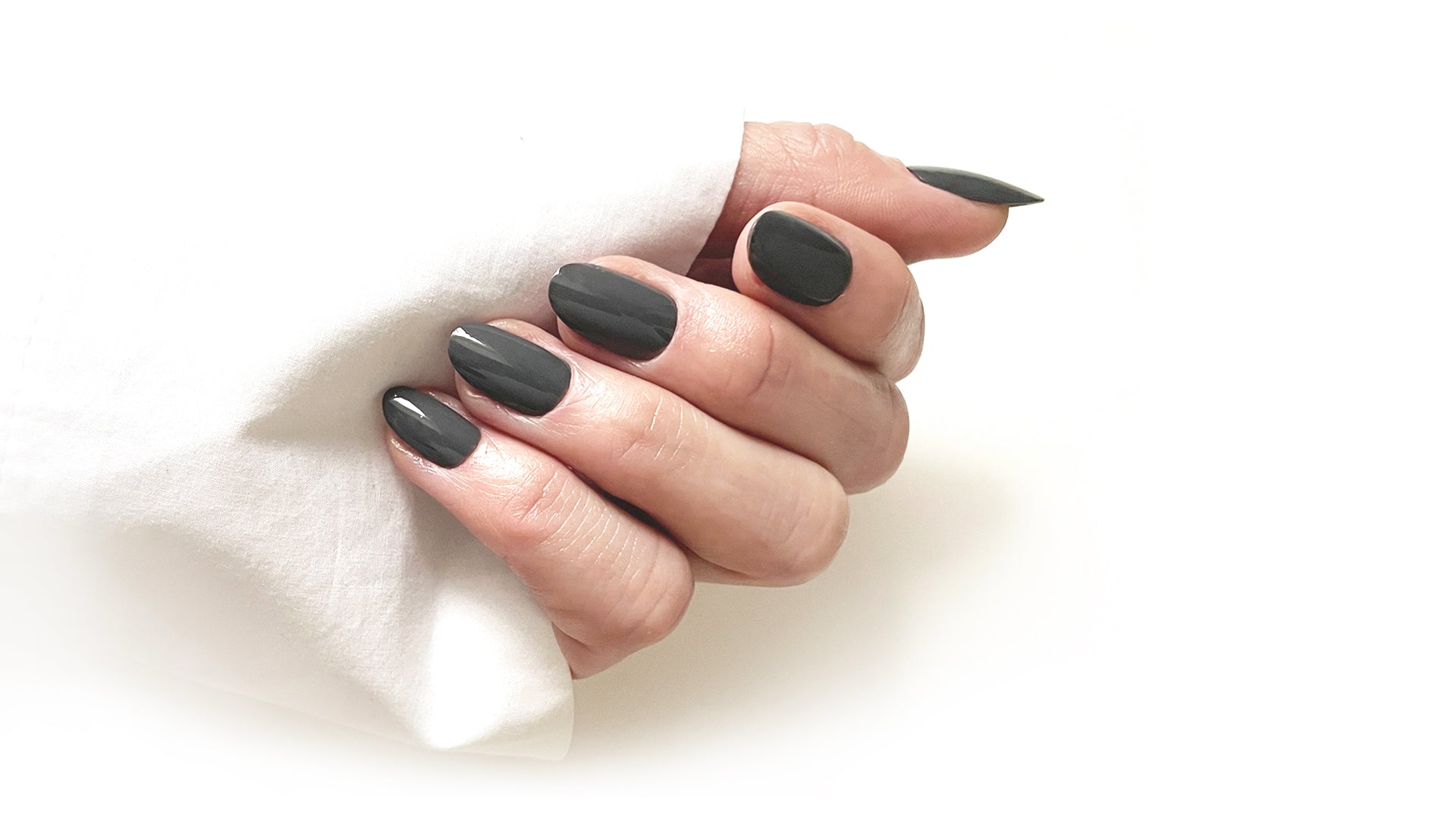 CHARCOAL – HELLO TOMATO